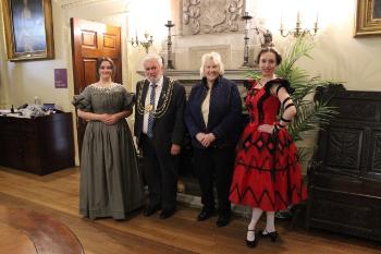 Esther Wilson - Institute for the Public Understanding of the Past ...