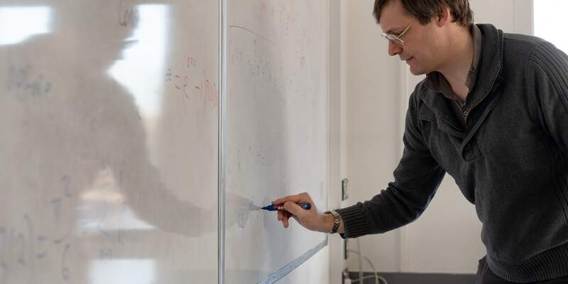 Postgraduate research degrees in mathematics - Department of ...